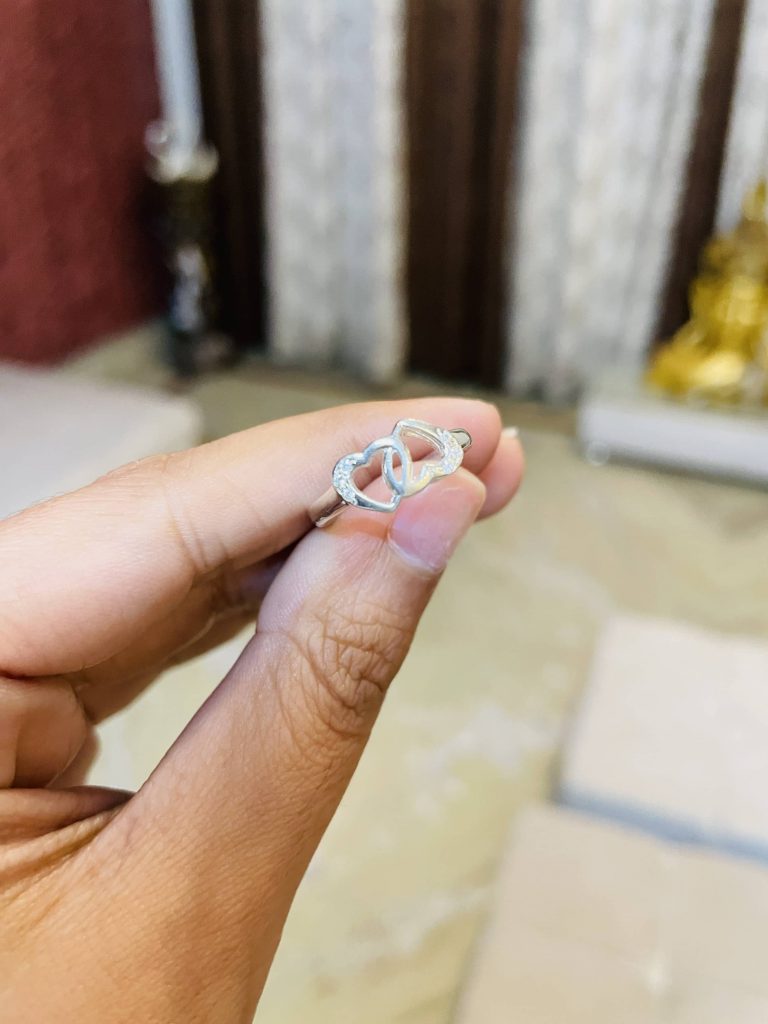 Rings and Mangtika – Sajana by Shagun