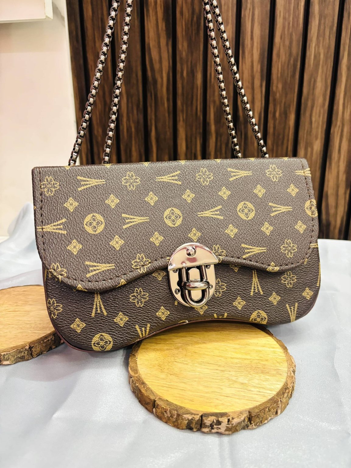 Sling bag – Sajana by Shagun